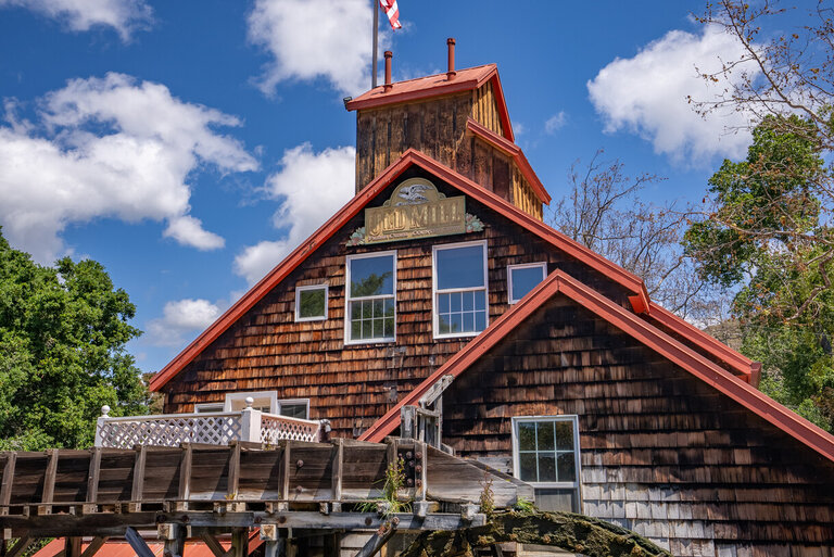 See Photos of Apple Farm Inn